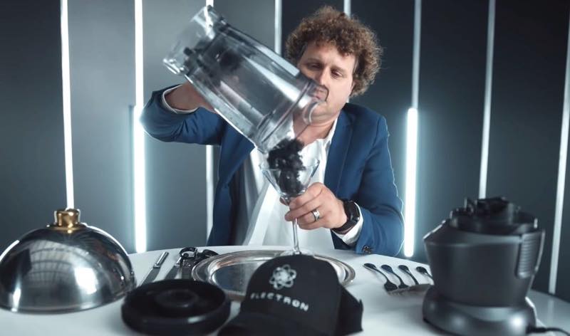 Peter Beck と Rocket Lab (ロケットラボ) の物語 | Zoomy (ズーミー)